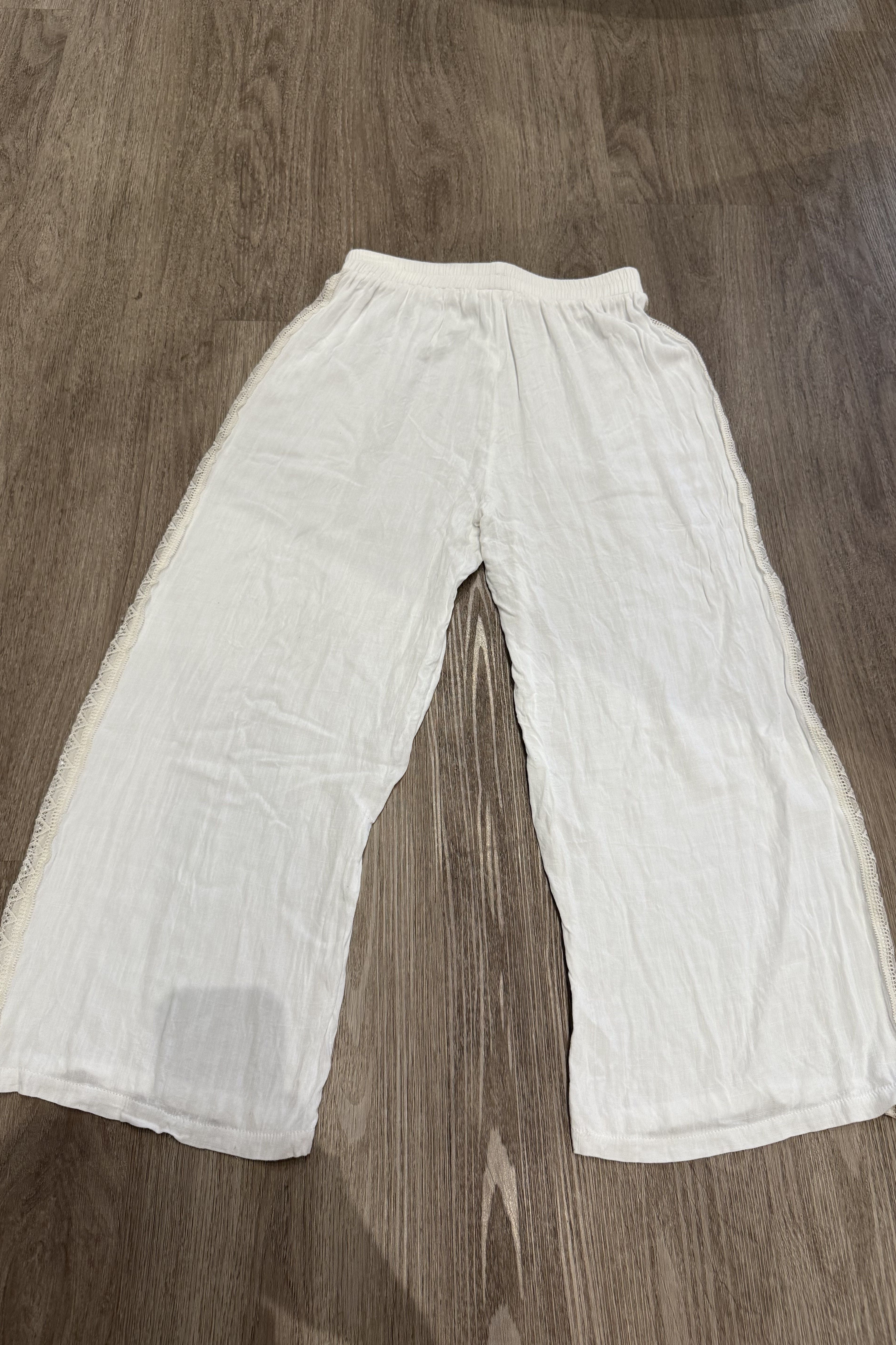 Vintage white pants #1 | Maddy By Design – Maddy by Design
